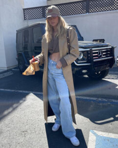 Mercedes-Benz G-Class Cozy Sunday Elsa Hosk | Mercedes-Benz Worldwide