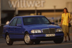 Mercedes-Benz C-Class Was Officially Born 30 Years Ago | Mercedes-Benz ...