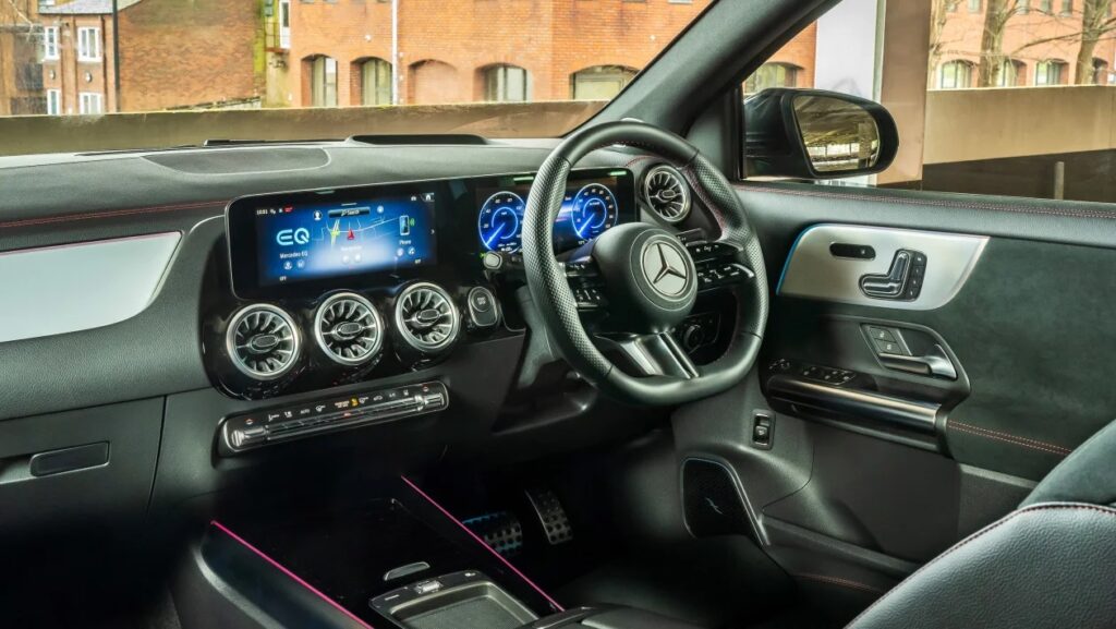 2024 Mercedes-Benz EQA 250+ AMG Line Premium Plus Review | Mercedes-Benz Worldwide